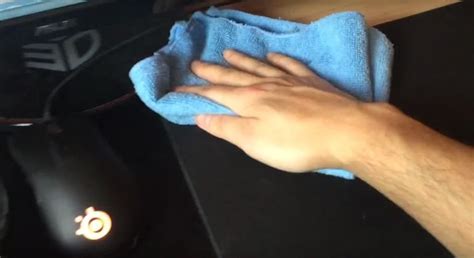 How To Clean A Mousepad Simple Guide GamingScan