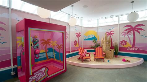 The Malibu Barbie Chicago Pop Up Café Opens This Week Heres What It Looks Like Nbc Chicago