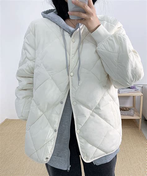 당일출고자체제작2color 다이버 노카라 퀼팅 숏패딩겨울패딩 누빔패딩 오버핏패딩 노카라패딩 울코트 경량패딩 깔깔이 누빔점퍼 빅사이즈패딩 롱패딩 오리털 웰론패딩 하이넥