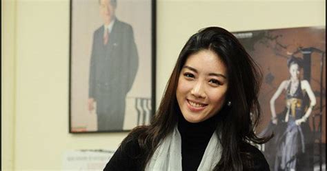 강현주 레이싱걸 출신 첫 대학교수 부임