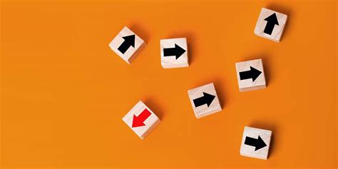 The Continuing Misalignment Of Sales And Marketing Strategy