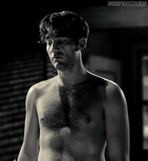 Clive Owen 💓 Rladyboners