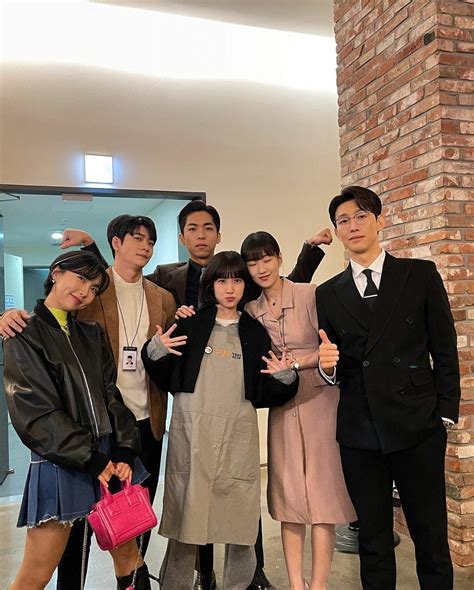 Extraordinary Attorney Woo 2022 이상한 변호사 우영우 Kdrama Atores Coreanos Series E Filmes