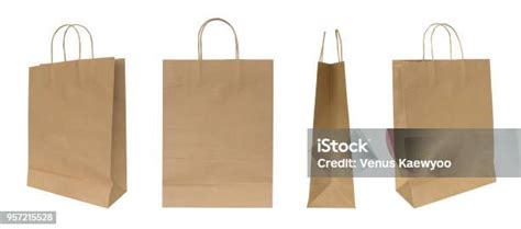 재활용된 종이 가방 세트 포함 하는 경로 클리핑 흰색 배경에 고립 된 브라운 가방에 대한 스톡 사진 및 기타 이미지 가방 테이크아웃 음식 갈색 Istock