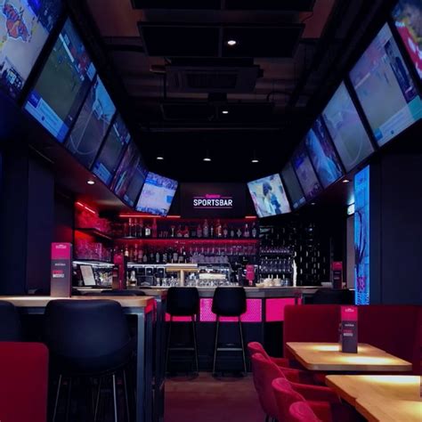 Tipico Sports Bar Hisense Commercial Display
