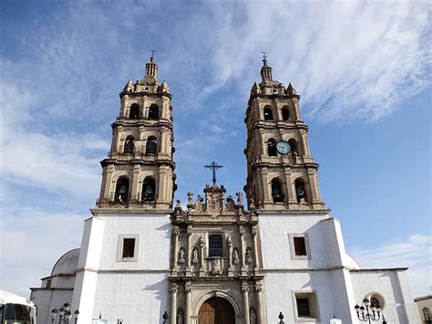 La Monja Que Espera Al Ser Amado En Lo Alto De La Catedral De Durango