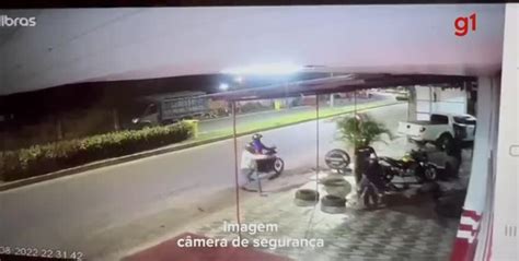 Vídeo VÍdeo Câmera De Segurança Flagra Tentativa De Homicídio Contra
