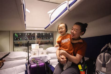 New High Speed Sleeper Train Service Connects Hong Kong With Beijing And Shanghai Cnn