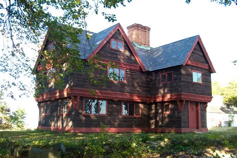 Colonial House 1700s