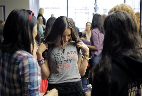 How Not To Attract Women To Coding Make Tech Pink