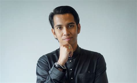 Kurang Lantang Saya Dah Tua Naim Daniel Kosmo Digital