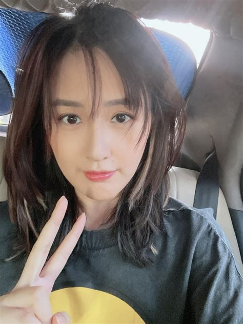 Nhan Sắc Mai Phương Thuý Tuổi 35 Hở Bạo Khoe Vóc Dáng Gợi Cảm Thay