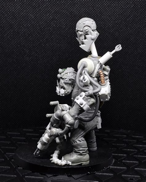 Mad Dok Grotsnik By Sergey Bondar GreyOwl Putty Paint