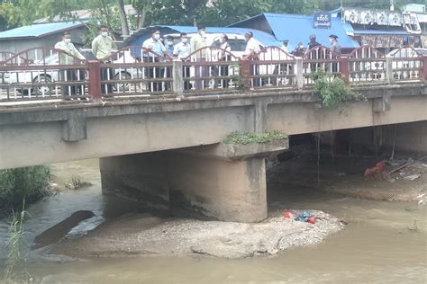 ပြည်ထောင်စု တိုင်းရင်သားလူငယ်များ စွမ်းရည်ဖွံ့ဖြိုးရေး ဒီဂရီကောလိပ်နှင့် ဖွံ့ဖြိုးရေး တက္ကသိုလ