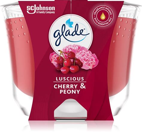 Glade Luscious Cherry And Peony Scented Candle Notino Ie