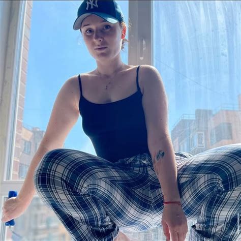 Beckey Daniel Beckeydaniel • Threads Say More