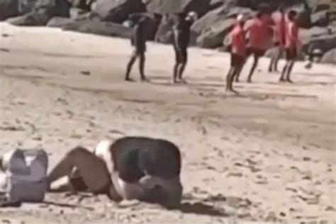 Couple Confronted While Having Intercourse On Packed Public Beach