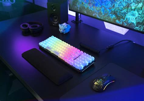 Glorious Adds Polychroma Rgb Set To Keycap Collection Techpowerup