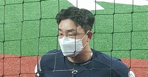 역전 3점포 손아섭 지고 있어도 이기는 팀 같아 팬들 그립다