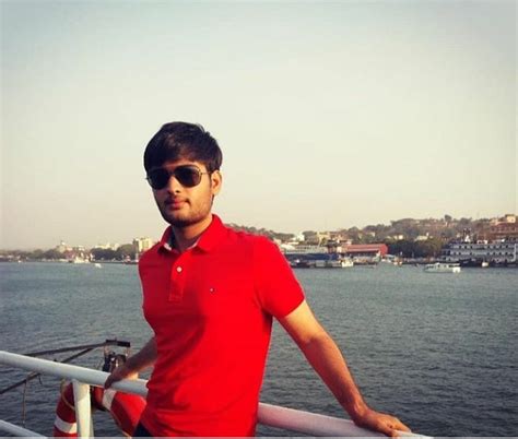 Pushpak Mittal Medium