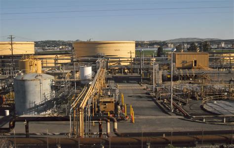 Chevron Richmond Refinery A Deconstruction Through Petroleum