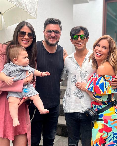Andrea Escalona Celebra Su Primer Cumpleaños Junto A Su Hijo