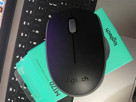 Logitech Wireless Mouse M170 Computers And Tech Parts And Accessories Mouse And Mousepads On Carousell