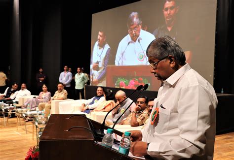 पोलिसांच्या कामगिरीवर माझा ठाम विश्वास चंद्रकांत पाटील