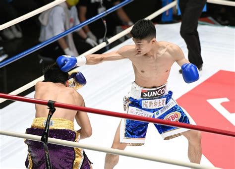 中谷潤人8回koで新王者 コロナ後初、外国選手招へいしてボクシング世界戦決行 ファイト デイリースポーツ Online