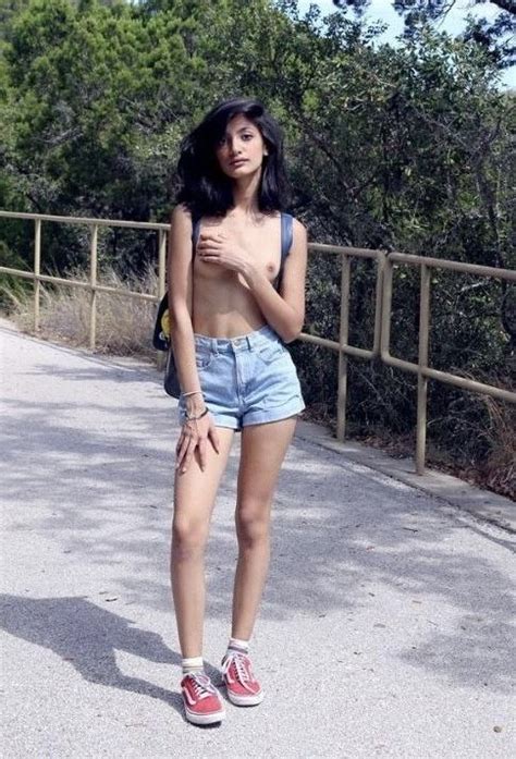 Ushna Malik Petite Pakistani Beauty 18 Buttercrumbz