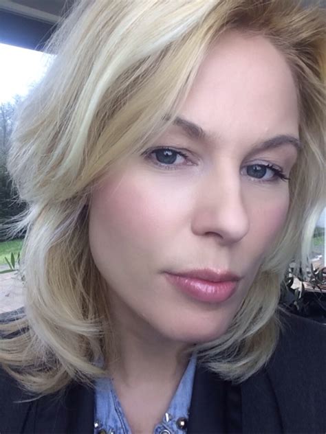 Bobbi Brown Illuminating Nudes Lipgloss Beautybyfrieda