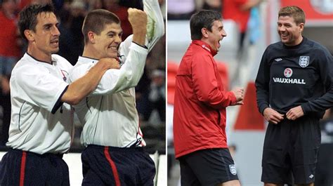 واکنش استیون جرارد به صحبت‌های گری نویل در مورد او عکس طرفداری