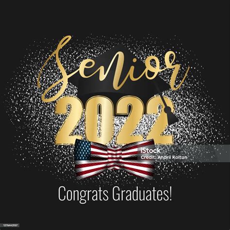 2022년 클래스 황금 번호와 텍스트 시니어 는 흑인 교육 학술 모자를 던져 남자가 검은 배경에 미국 국기 질감을 넥타이 졸업 디자인을 위한 템플릿입니다 벡터 그림입니다