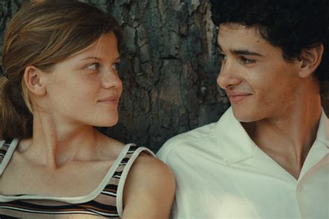 La Fille De Son Père Daily Movies