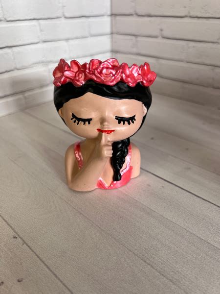 Украшение настольное интерьерное Подсвечник кашпо из гипса купить по доступным ценам в