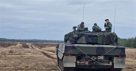 ЗСУ тренуються у Польщі на танках Leopard 2