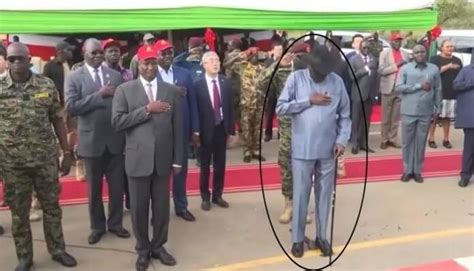 Sudão Prende Jornalistas Que Divulgaram Vídeo De Presidente Urinando Em