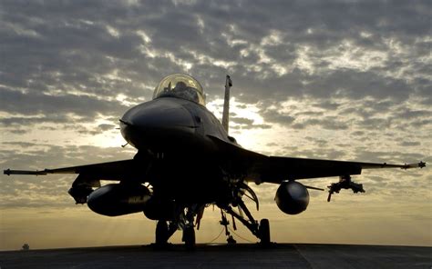 F 16 Wallpapers Top Free F 16 Backgrounds Wallpaperaccess