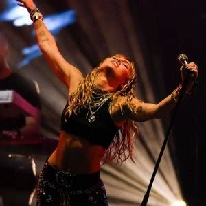 Miley Cyrus Sexy 28 Photos Videos Nudes Celebrity Leaked Nudes