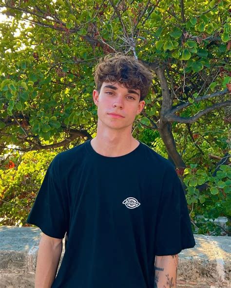 Crewneck Outfit Men Babefriend Haircut Mens Perm Mens Photoshoot