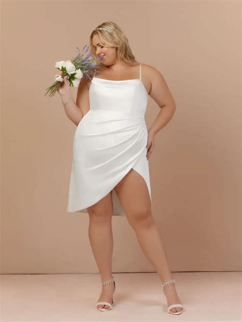 Plus Size Reception Dresses Short Sparkly Sexy