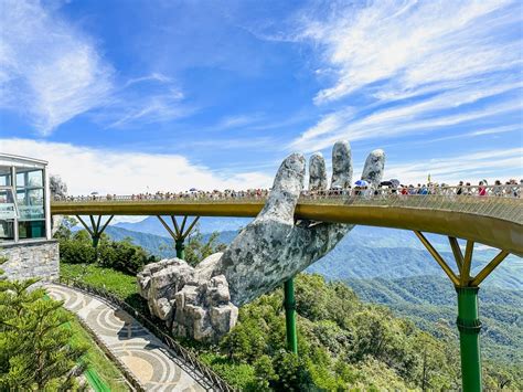 [越南峴港]峴港巴拿山bana Hills 黃金佛手橋中越峴港必來景點｜最佳拍照角度攻略 世界最長纜車要搭30分鐘 ｜fantasy Park