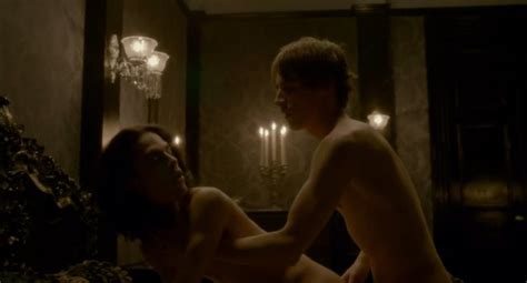 Reeve Carney Nude And Sexy Photo Collection AZMen Reeve Carney Nude And Sexy Photo Collection AZMen