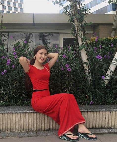 Pin Von Pemburu Gadis Supergirl Auf A Pretty Gurlz