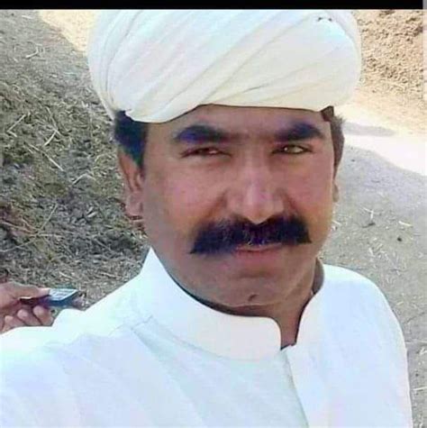 Nazeer Shaikh خيرپور جي بهادر سوشل ورڪر ڀيڻ شهناز شيخ جي Facebook