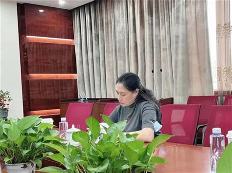 浦东 御桥小学 时代楷模吴蓉瑾校长莅临指导