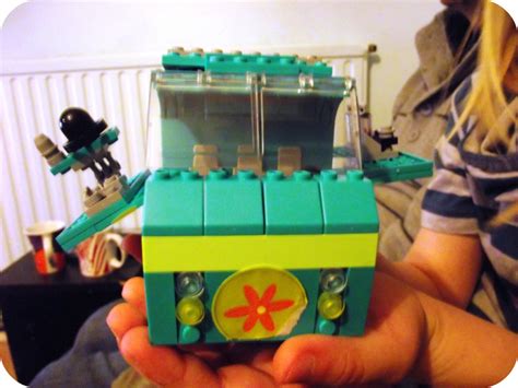 Toxylicious Review Scooby Doo Mystery Machine Playset