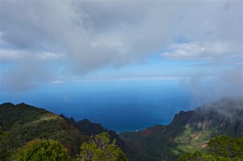 Puu O Kila Lookout Photo Flurries