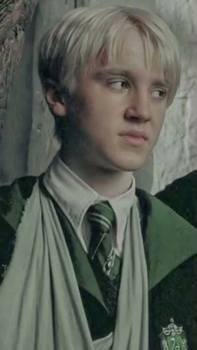 Брюнеточка Youtube