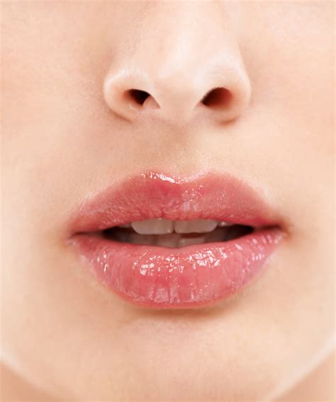 10 Proven Solutions To Say Goodbye To Upper Lip Wrinkles